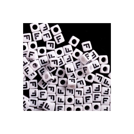 slovo F Plastične perle